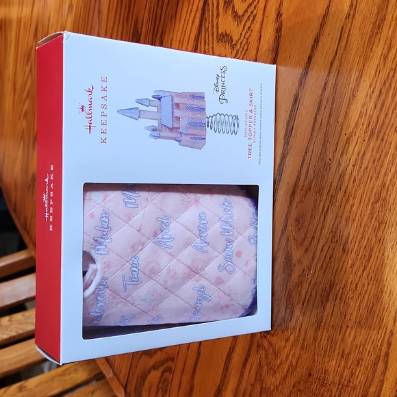 Hallmark | Holiday | Hallmark Keepsake Disney Princess Tree Topper And ...